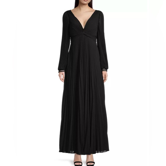 Emanuel Ungaro | Dresses | Ungaro Dominic Pleated Maxi Dress | Poshmark